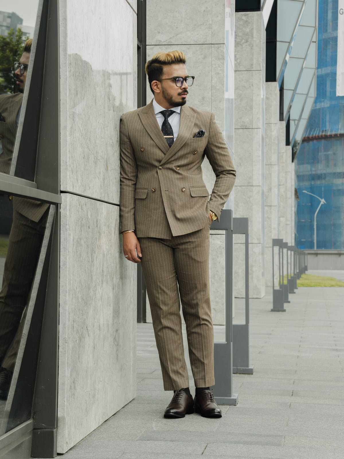 Double Breasted Suit Blazer - Brown Pinstripes (Peak Lapel) – Zeve Shoes
